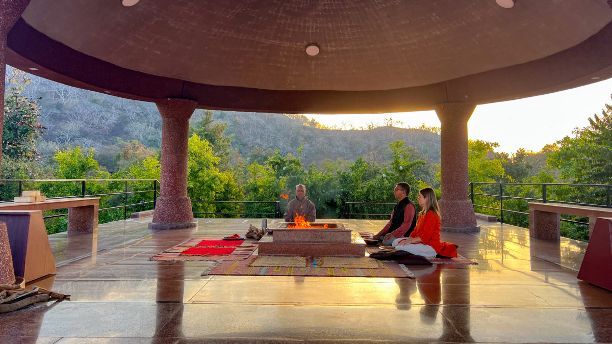 Vishoka Meditation Retreat - Himalayan Institute